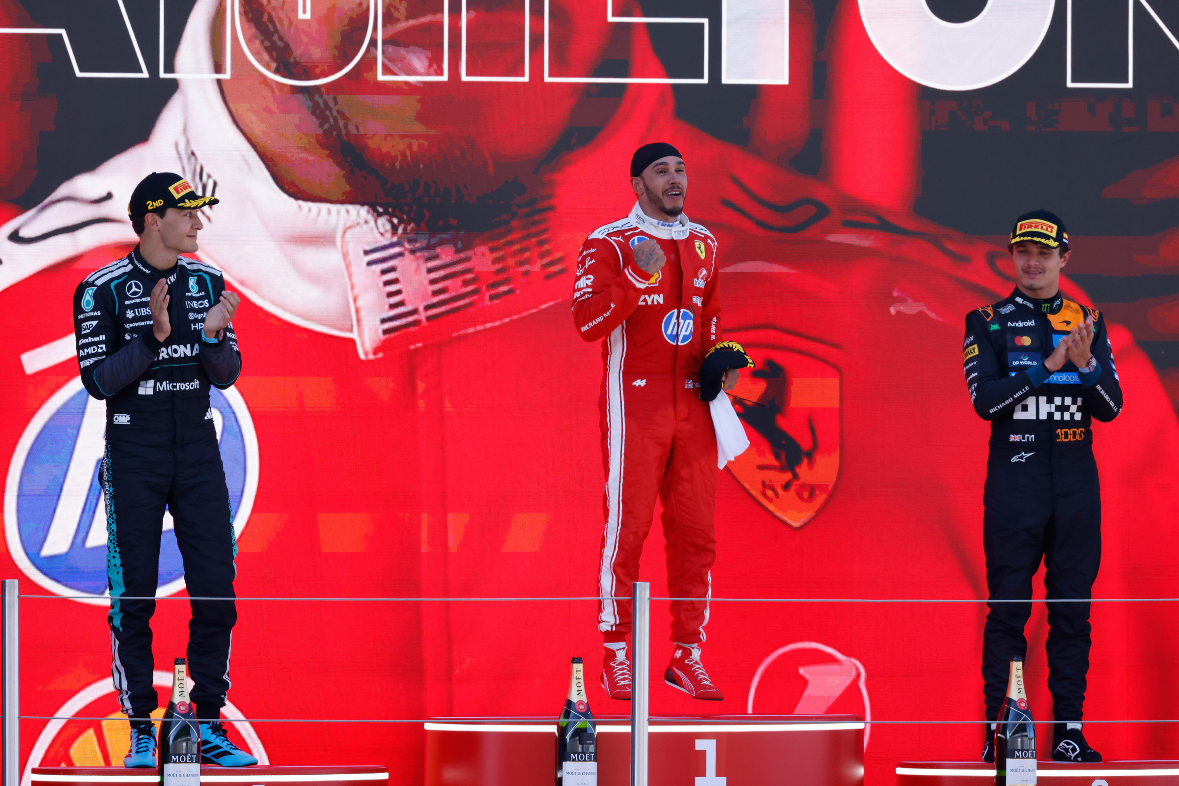 Piazza Affari record con intesa Usa-Iran, sfreccia Ferrari - Moneta